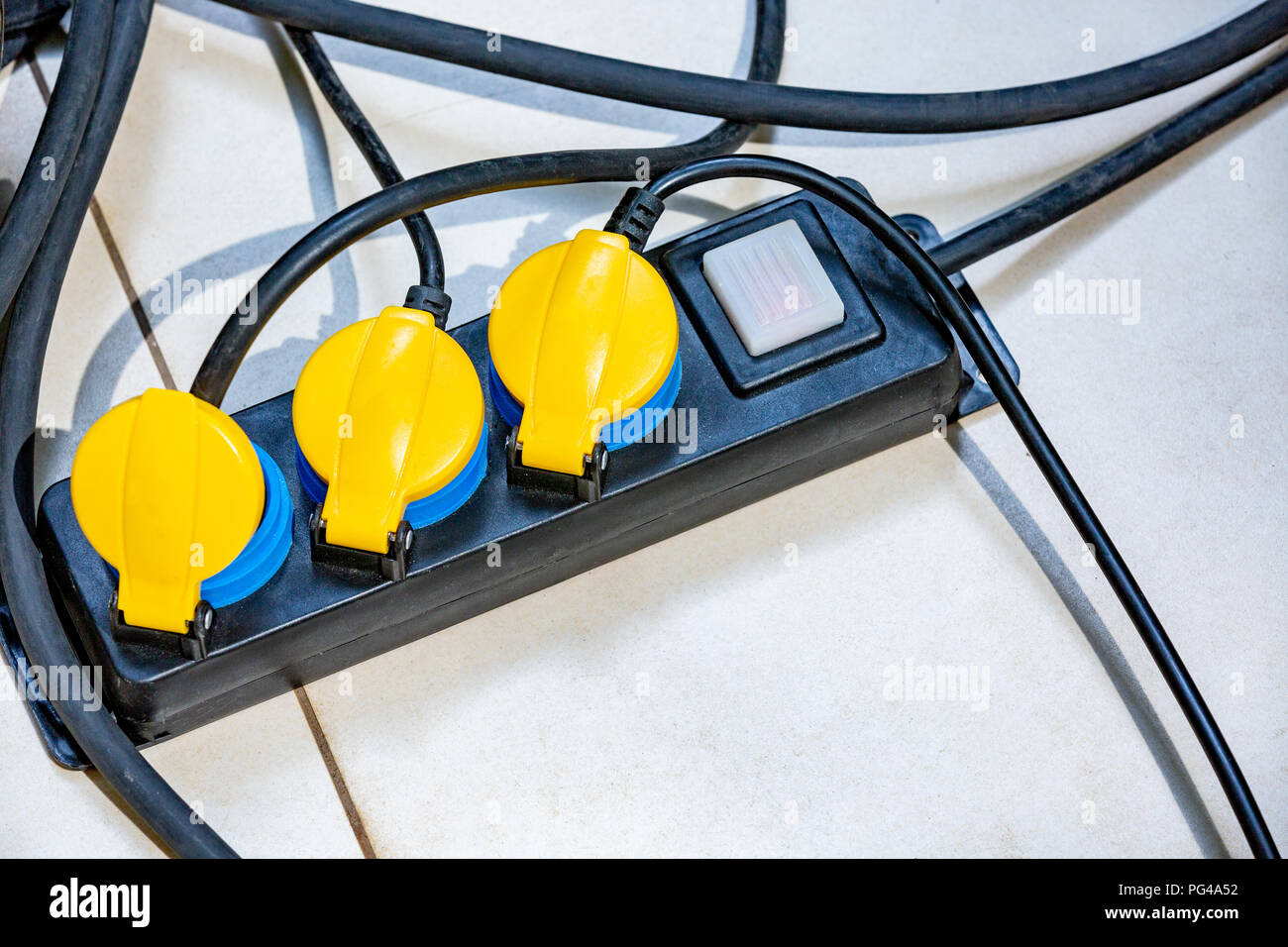 Roll electric extension cable hi-res stock photography and images - Alamy