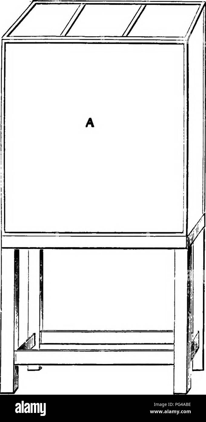 Half breadth hi-res stock photography and images - Alamy