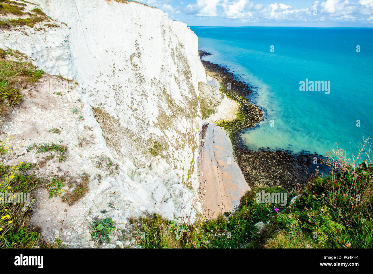 White cliff hill hi-res stock photography and images - Alamy
