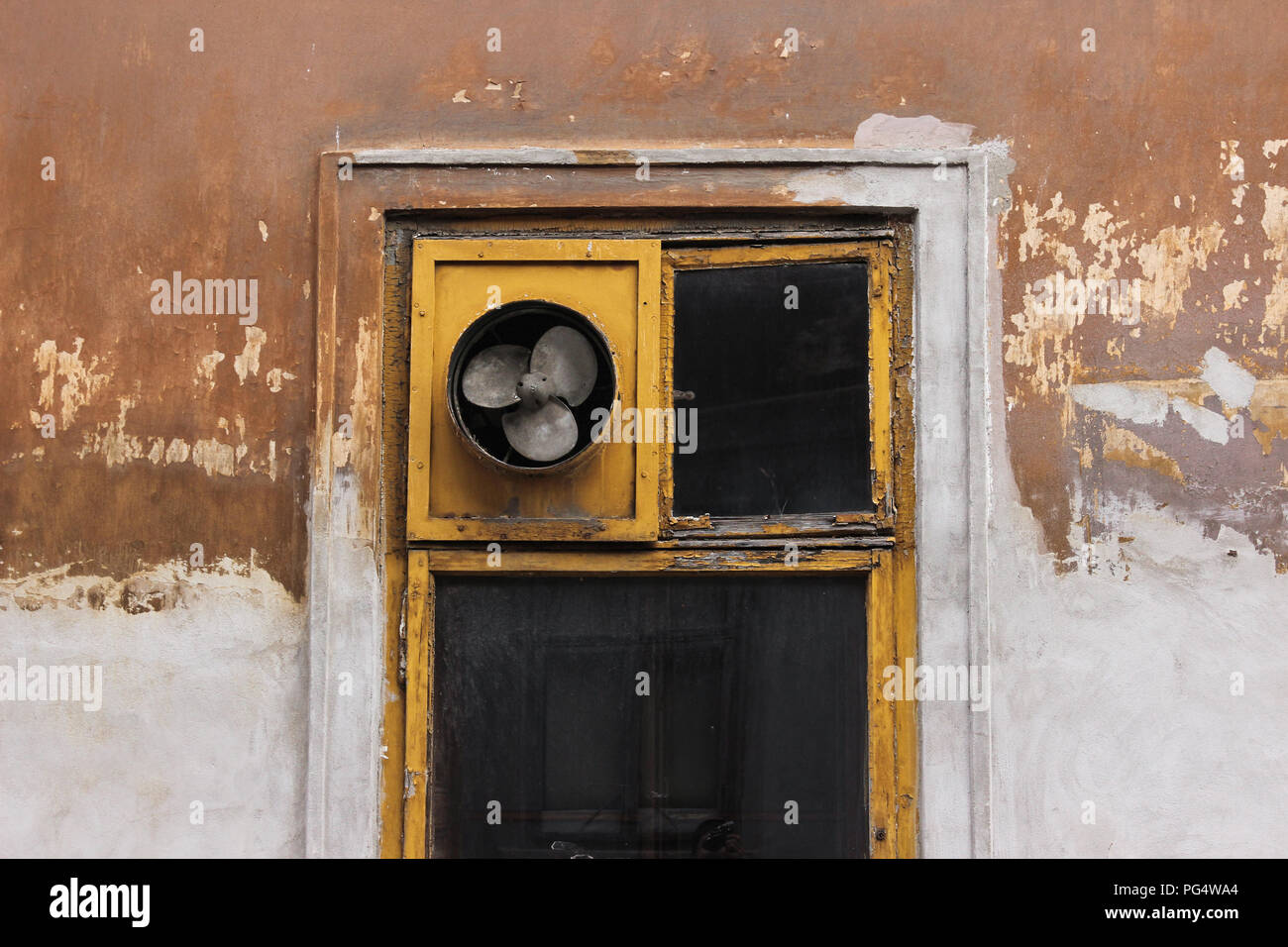 Ventilation fan hi-res stock photography and images - Alamy