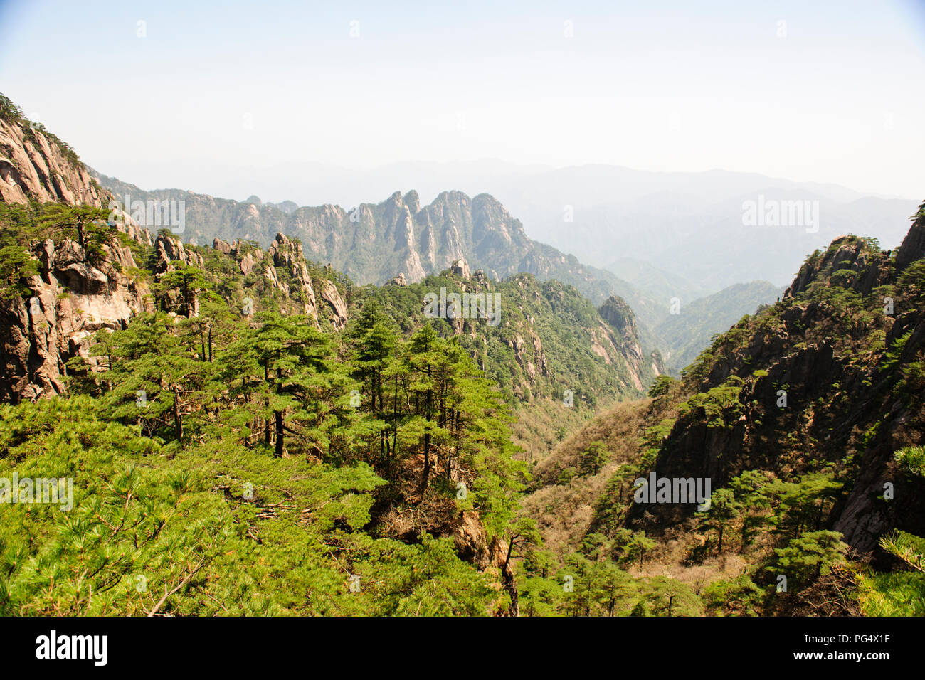 Chinas most beautiful mountain range hi-res stock photography and ...