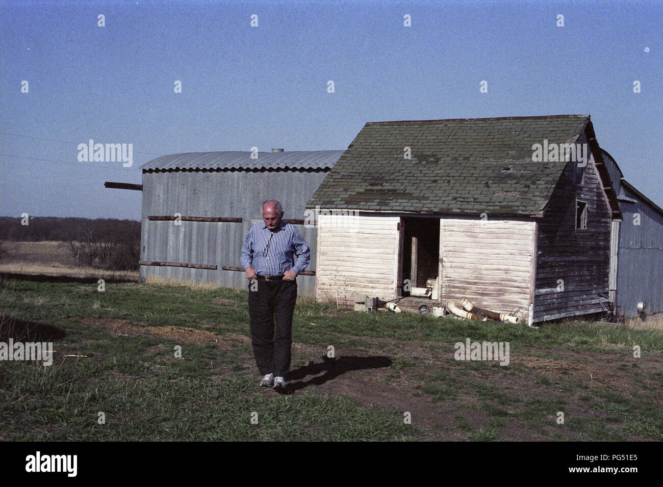 The Czech writer Bohumil Hrabal in front of a farm in the USA Stock ...