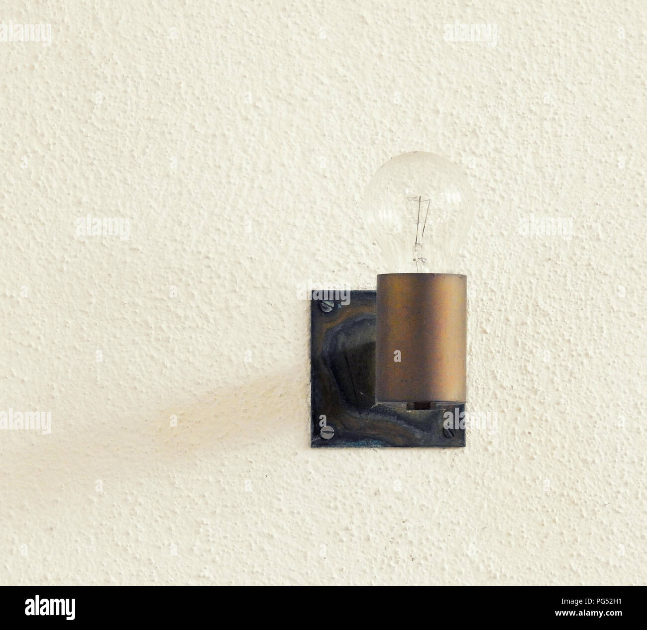 Classic light bulb Stock Photo - Alamy