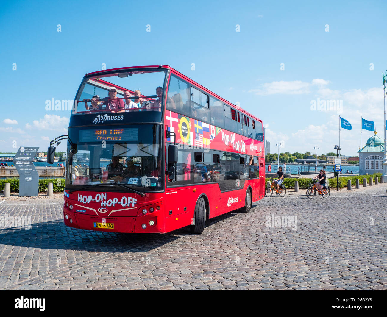 Hop on tour bus europe hi-res stock photography and images - Alamy