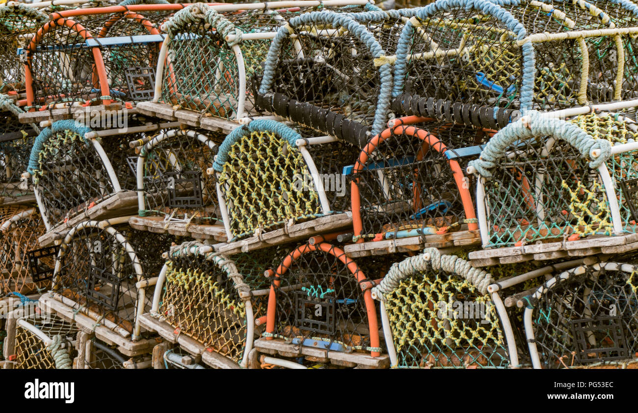 Lobster pot fishing hi-res stock photography and images - Alamy