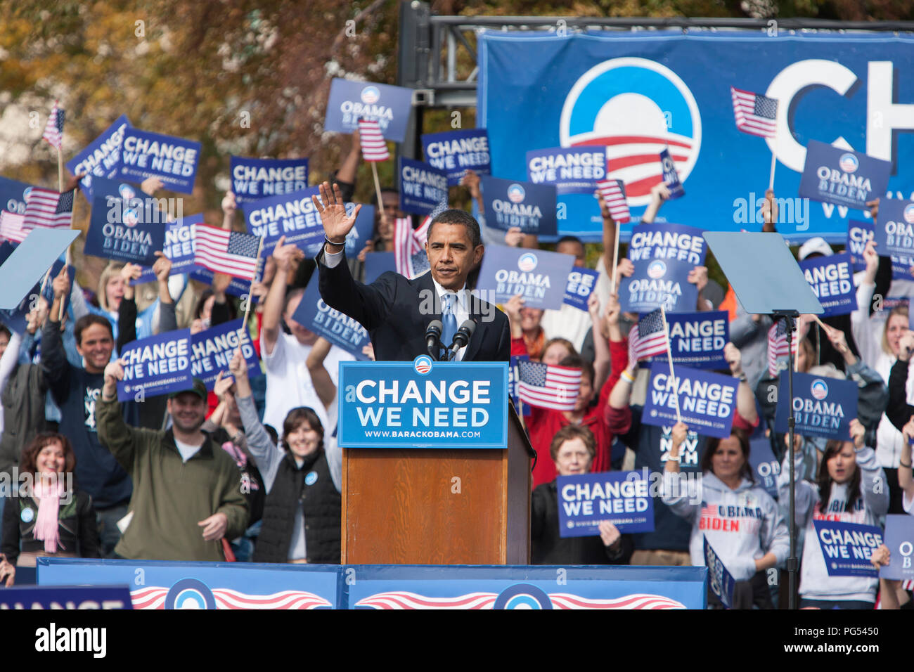 2008 campaign rally hi-res stock photography and images - Alamy
