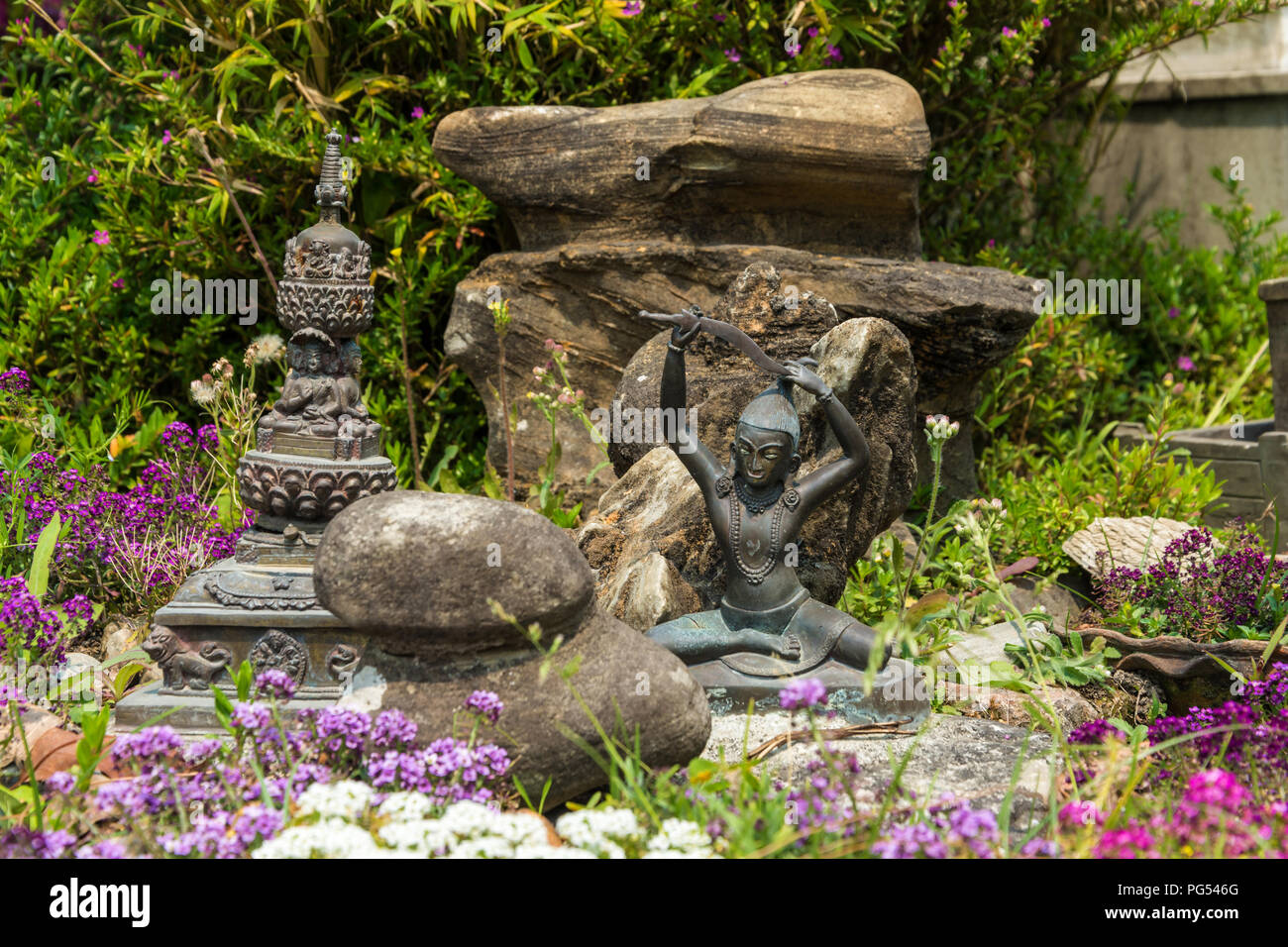 Prince Siddhartha left his kingdom, wife, son and took sramana vows in ...