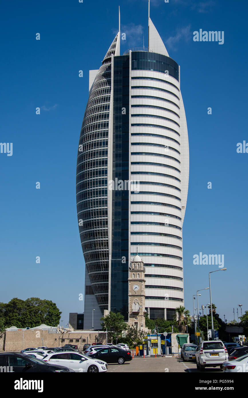 137 meters hi-res stock photography and images - Alamy