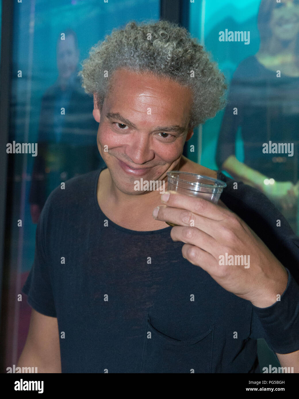 Andy wallace portrait hi-res stock photography and images - Alamy
