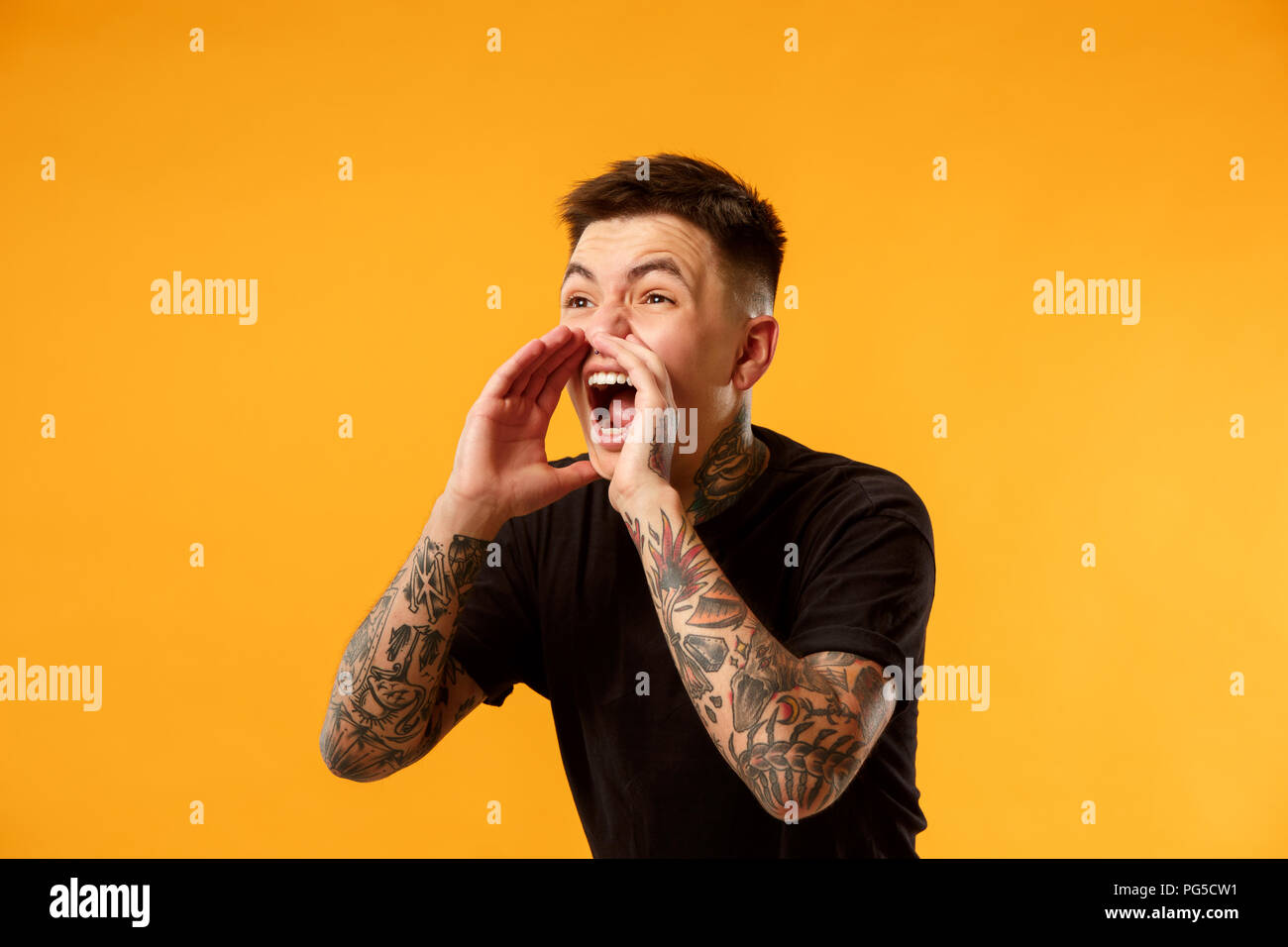 Do not miss. Young casual man shouting. Shout. Crying emotional man ...