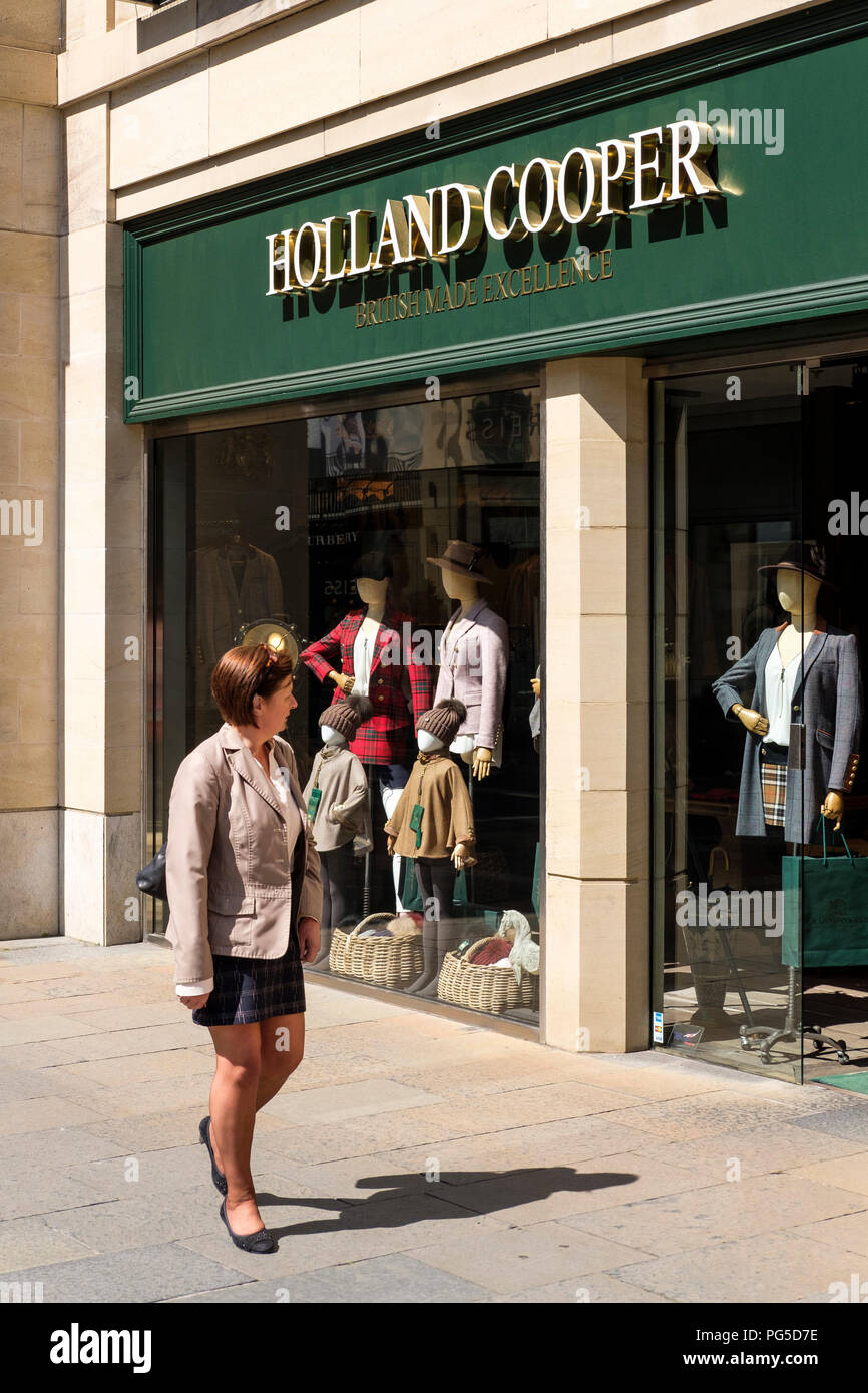 Edinburgh signage hi-res stock photography and images - Alamy