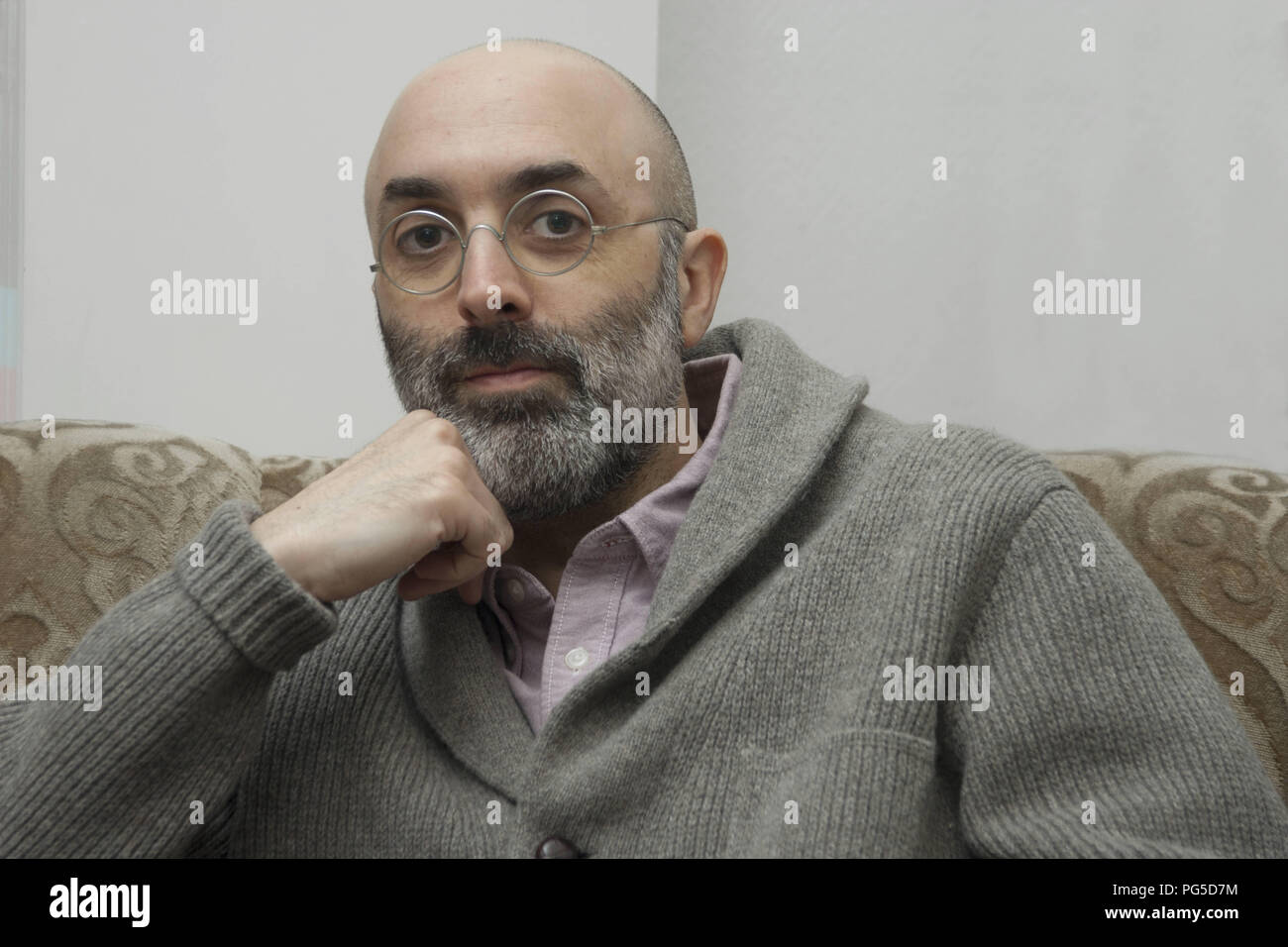 Halfon hi-res stock photography and images - Alamy