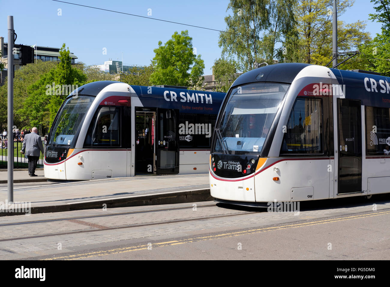 Track edinburgh trams hi-res stock photography and images - Alamy