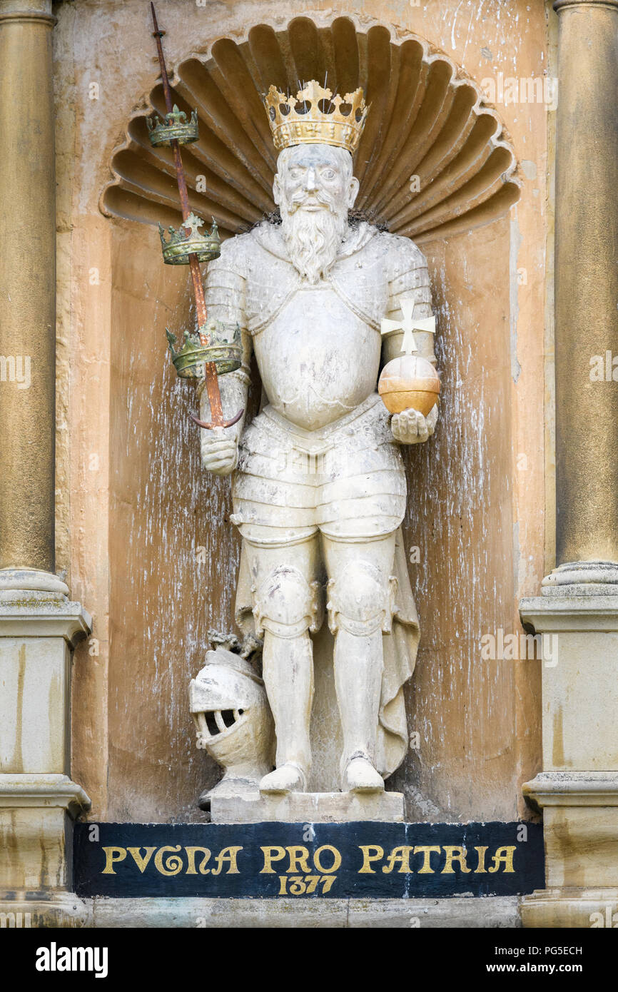 King henry viii armour hi-res stock photography and images - Alamy