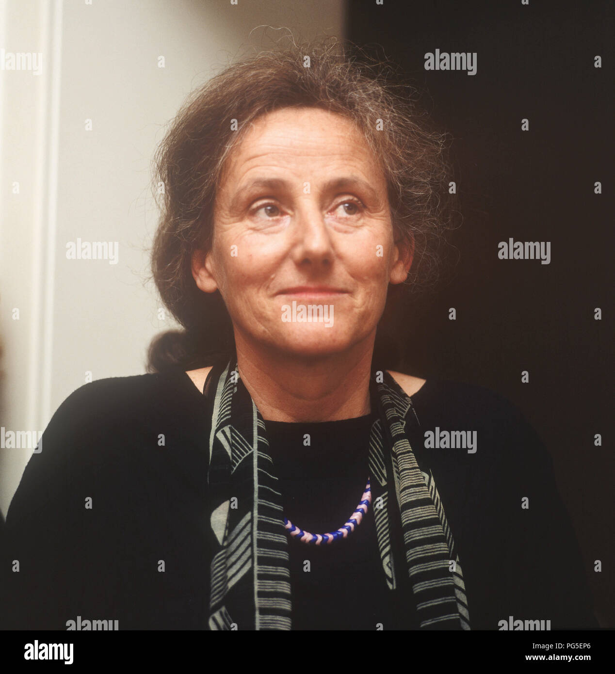 04 10 1994 hi-res stock photography and images - Alamy