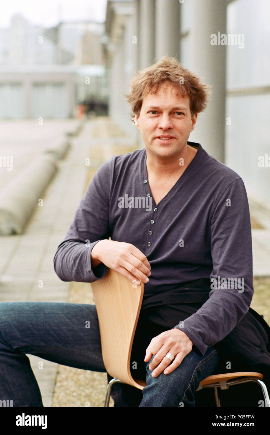 2009 03 hi-res stock photography and images - Alamy