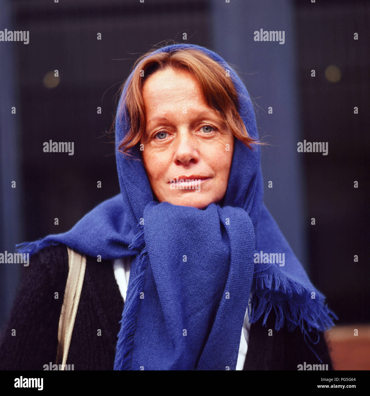 Esther vilar hi-res stock photography and images - Alamy