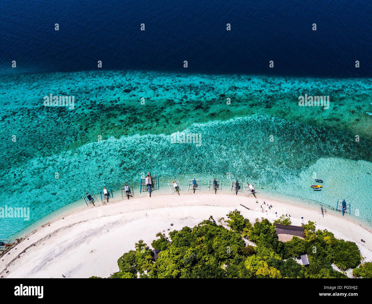 Picture view tropical beach hi-res stock photography and images - Alamy