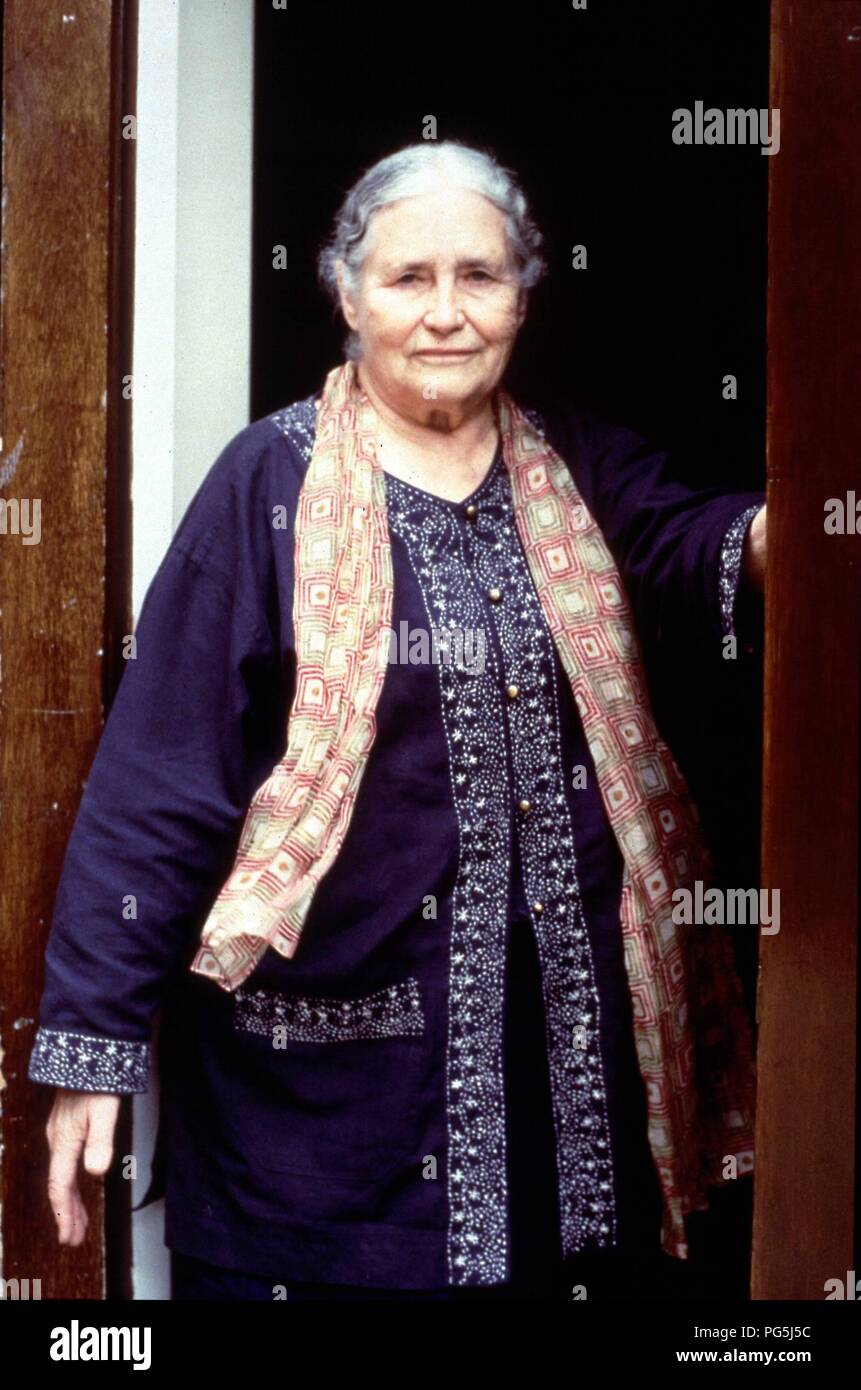 Doris lessing hi-res stock photography and images - Alamy