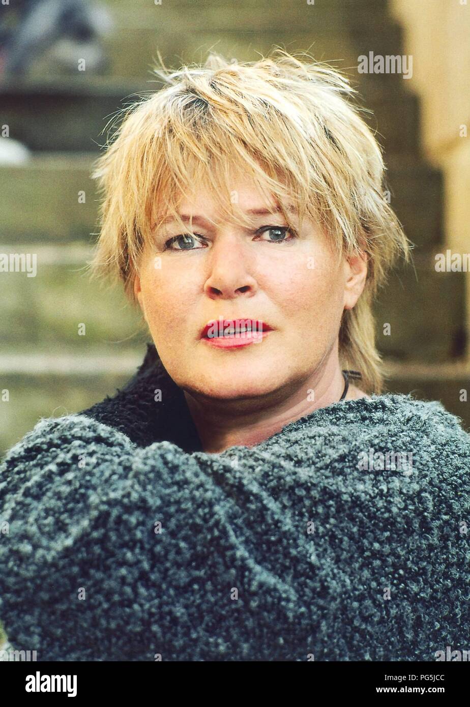 Born 1956 hi-res stock photography and images - Alamy