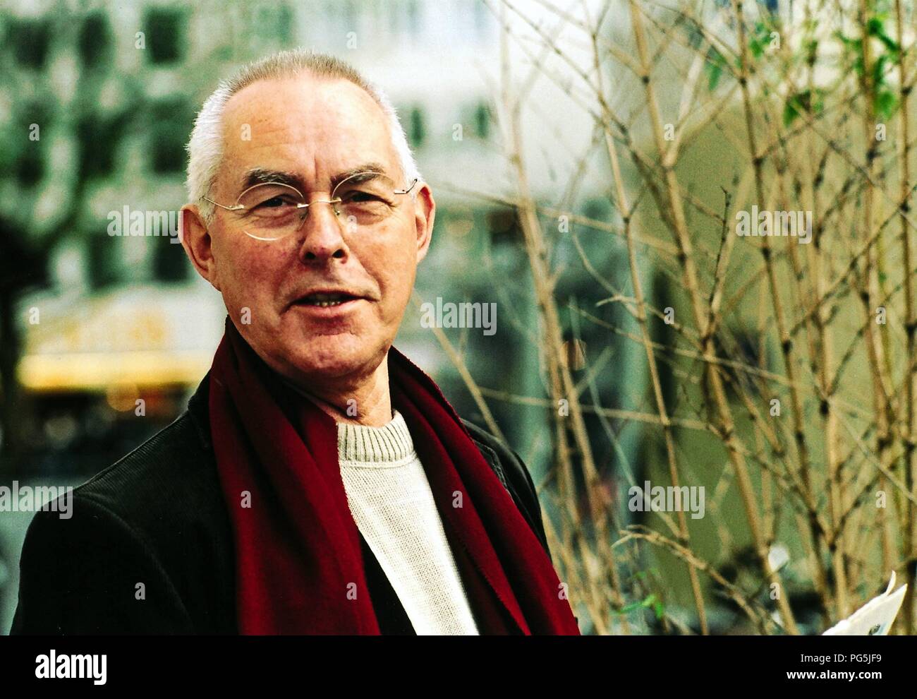 Willem van Toorn (born 1935), dutch writer Stock Photo - Alamy