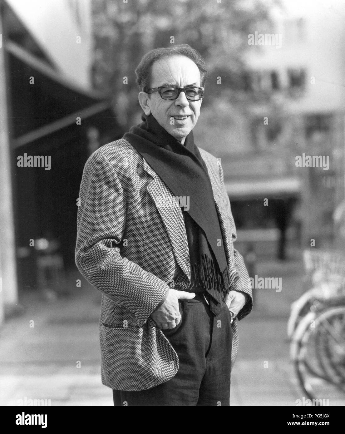 Ismail Kadare (born 1936), Albanian writer Stock Photo - Alamy