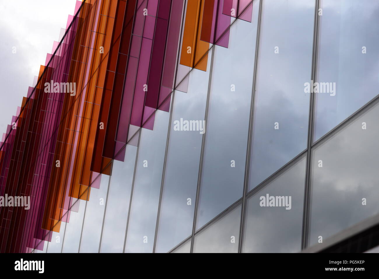 Manchester business school campus hi-res stock photography and images ...