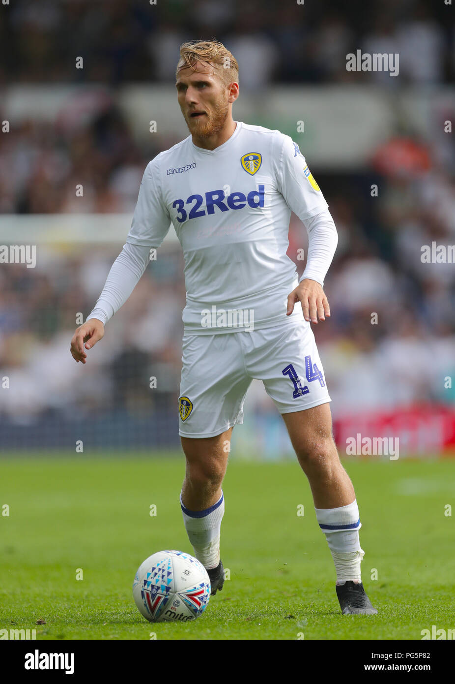 Leeds United's Samu Saiz Stock Photo - Alamy