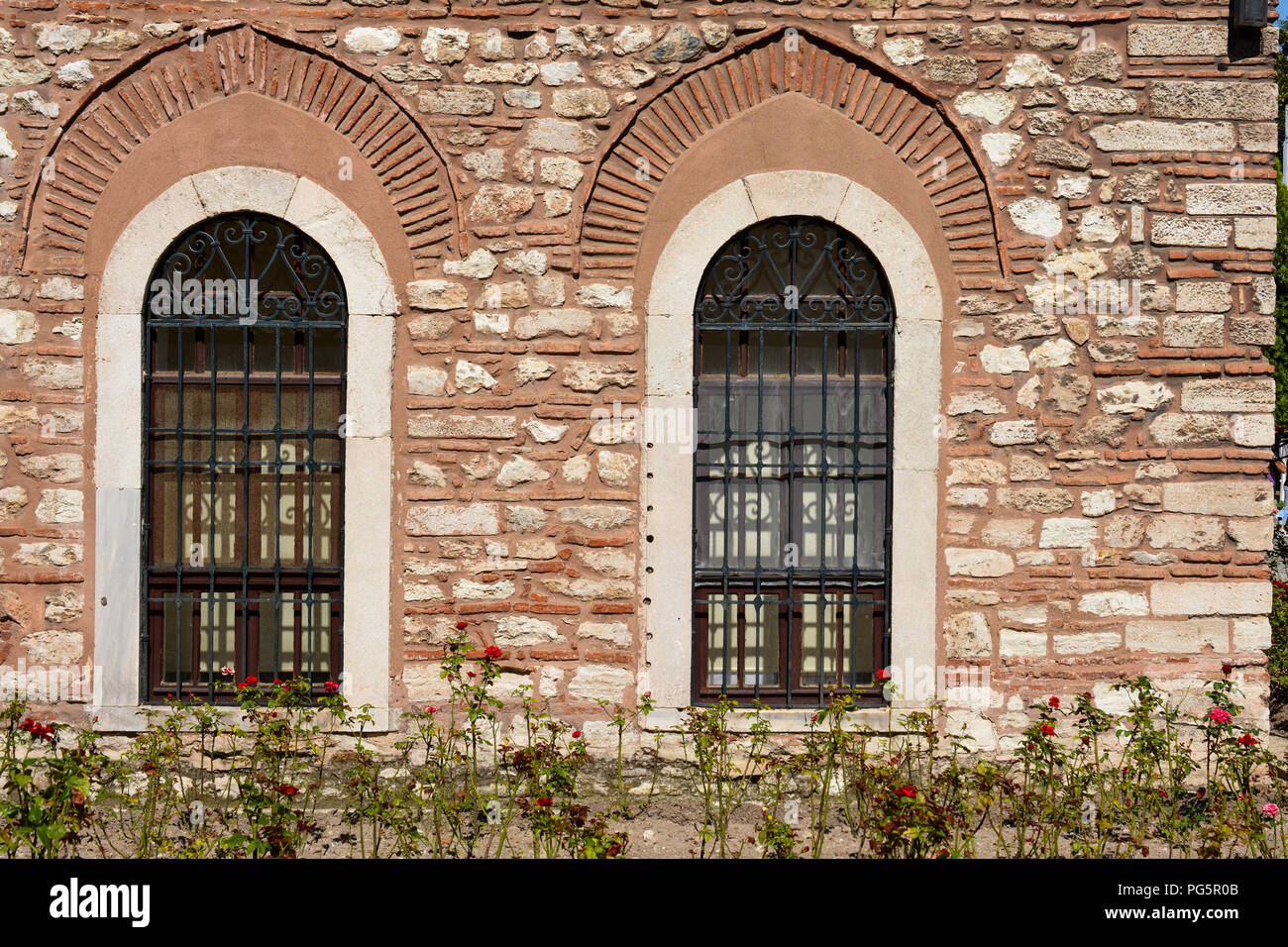 Windows of historical buildings of Istanbul, Turkey Stock Photo - Alamy