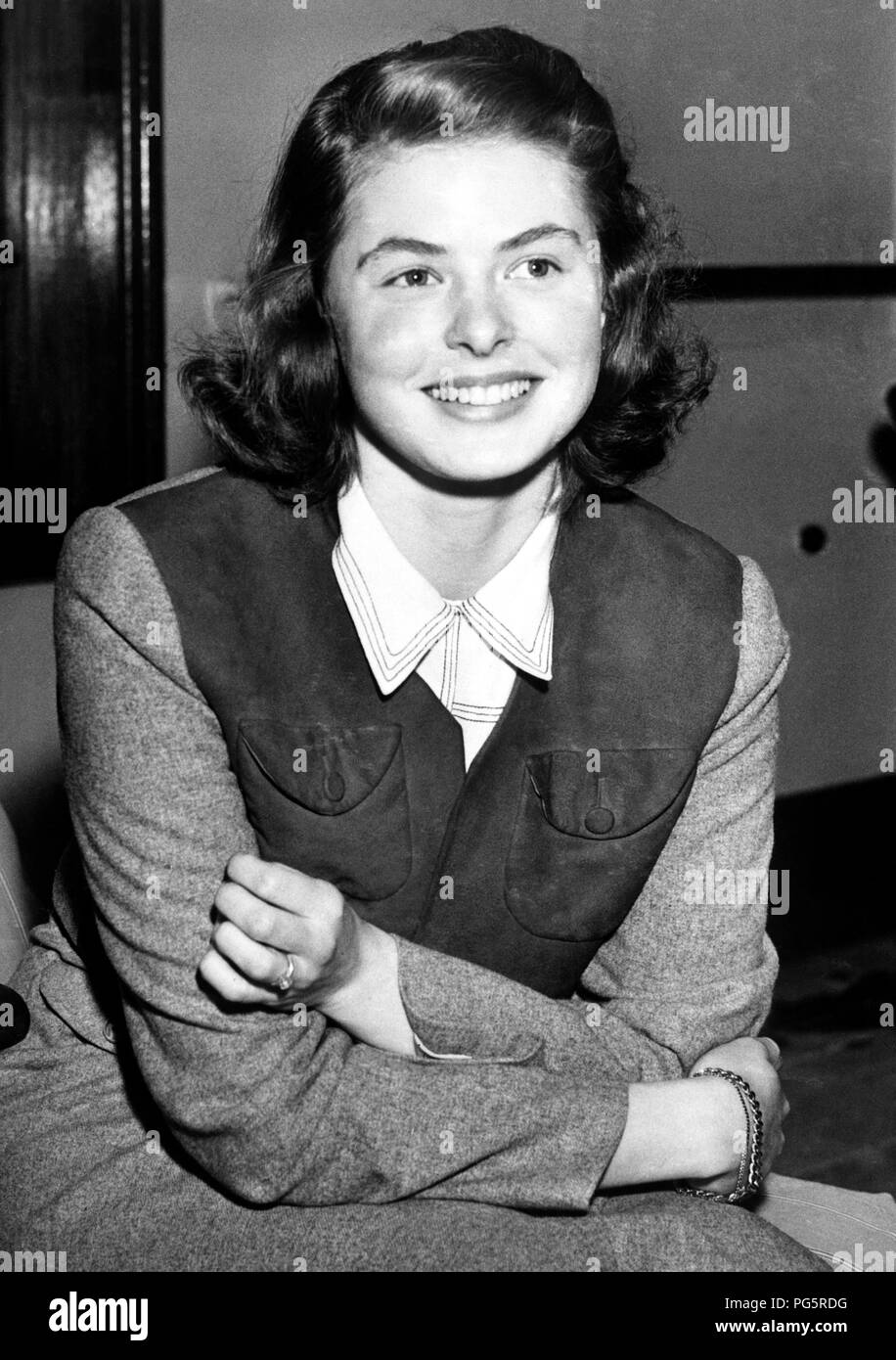 With ingrid bergman Black and White Stock Photos & Images - Alamy
