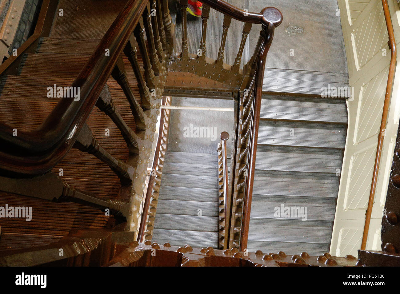 Inside the London Bridge Stock Photo - Alamy