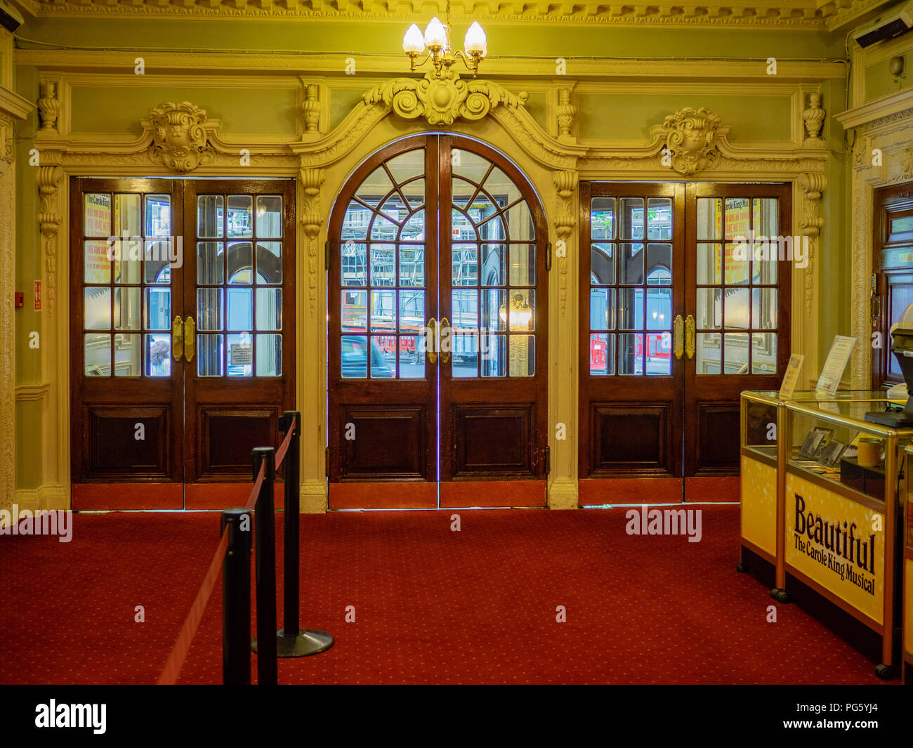 West End Theatre Interior High Resolution Stock Photography and Images ...
