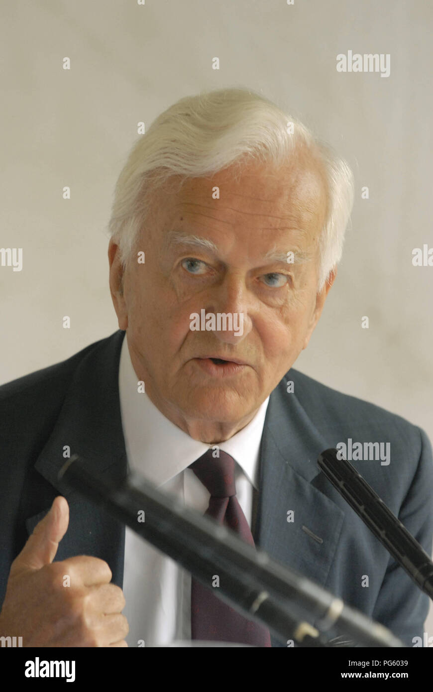 Richard Von Weizsaecker Stock Photos & Richard Von Weizsaecker Stock ...