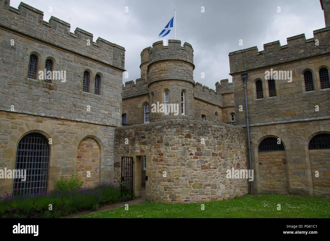 Jedburgh prison. John o' groats (Duncansby head) to lands end. End to ...