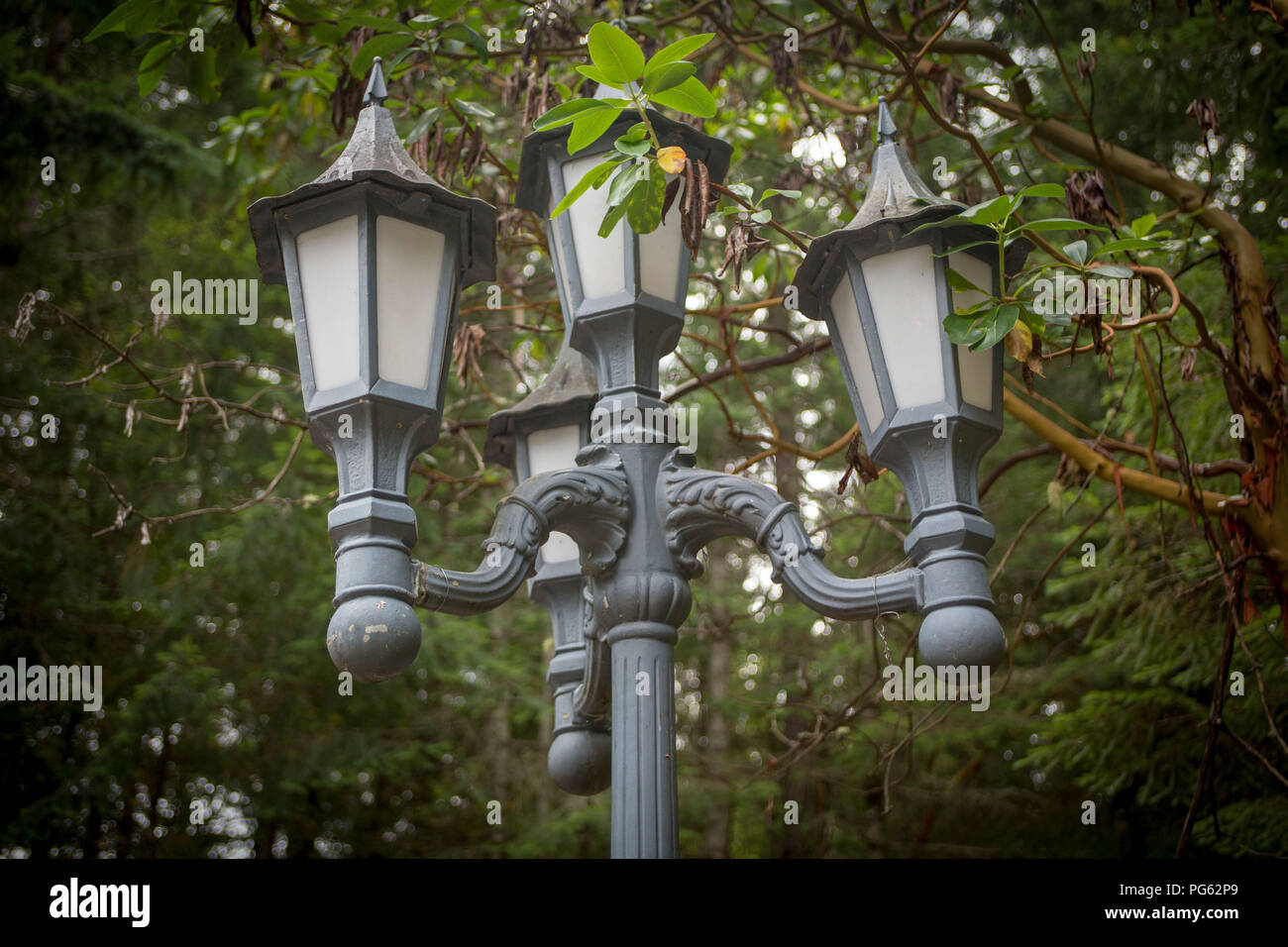 Vintage lamp post Stock Photo - Alamy