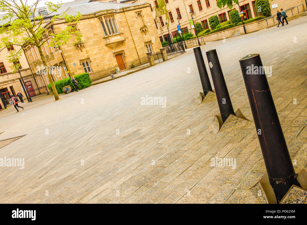Concrete bollards hi-res stock photography and images - Alamy