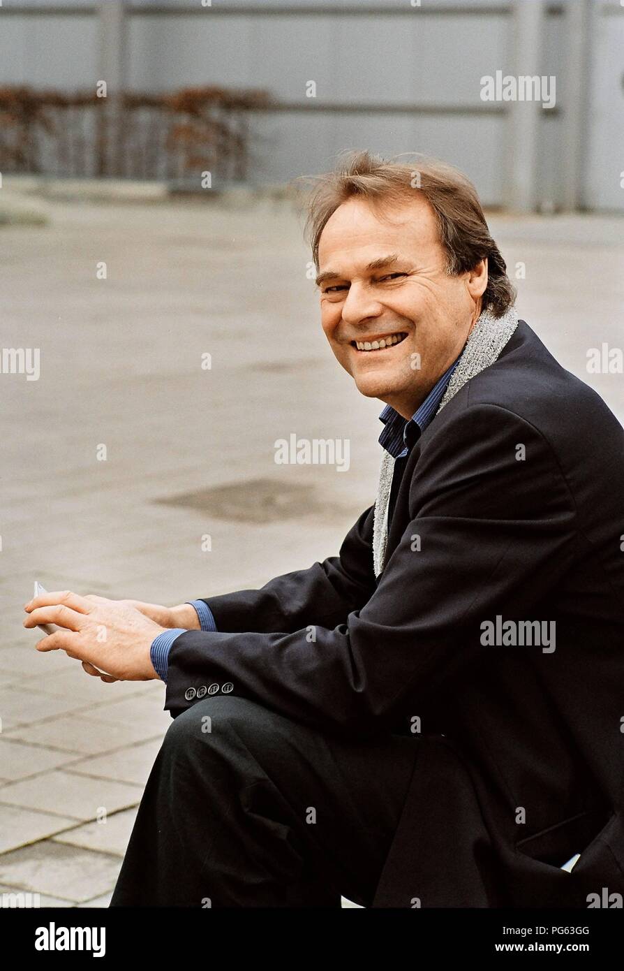 Peter schneider author hi-res stock photography and images - Alamy