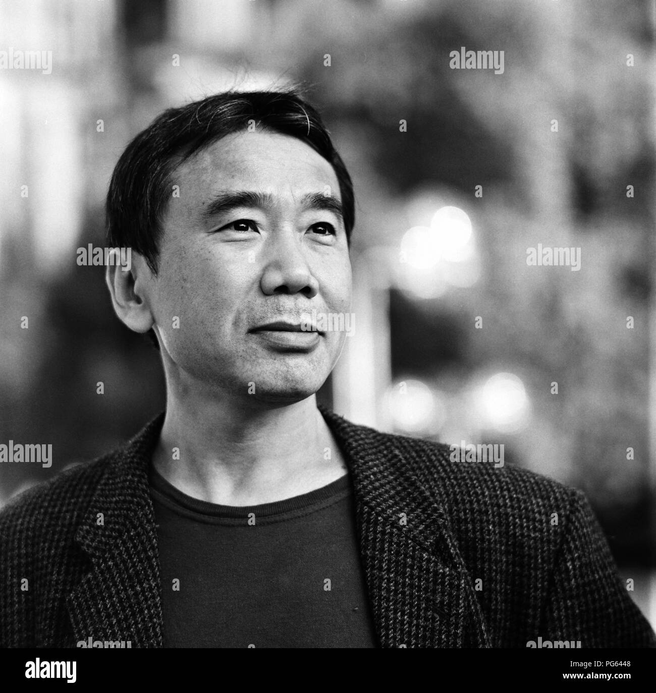 Haruki murakami hi-res stock photography and images - Alamy