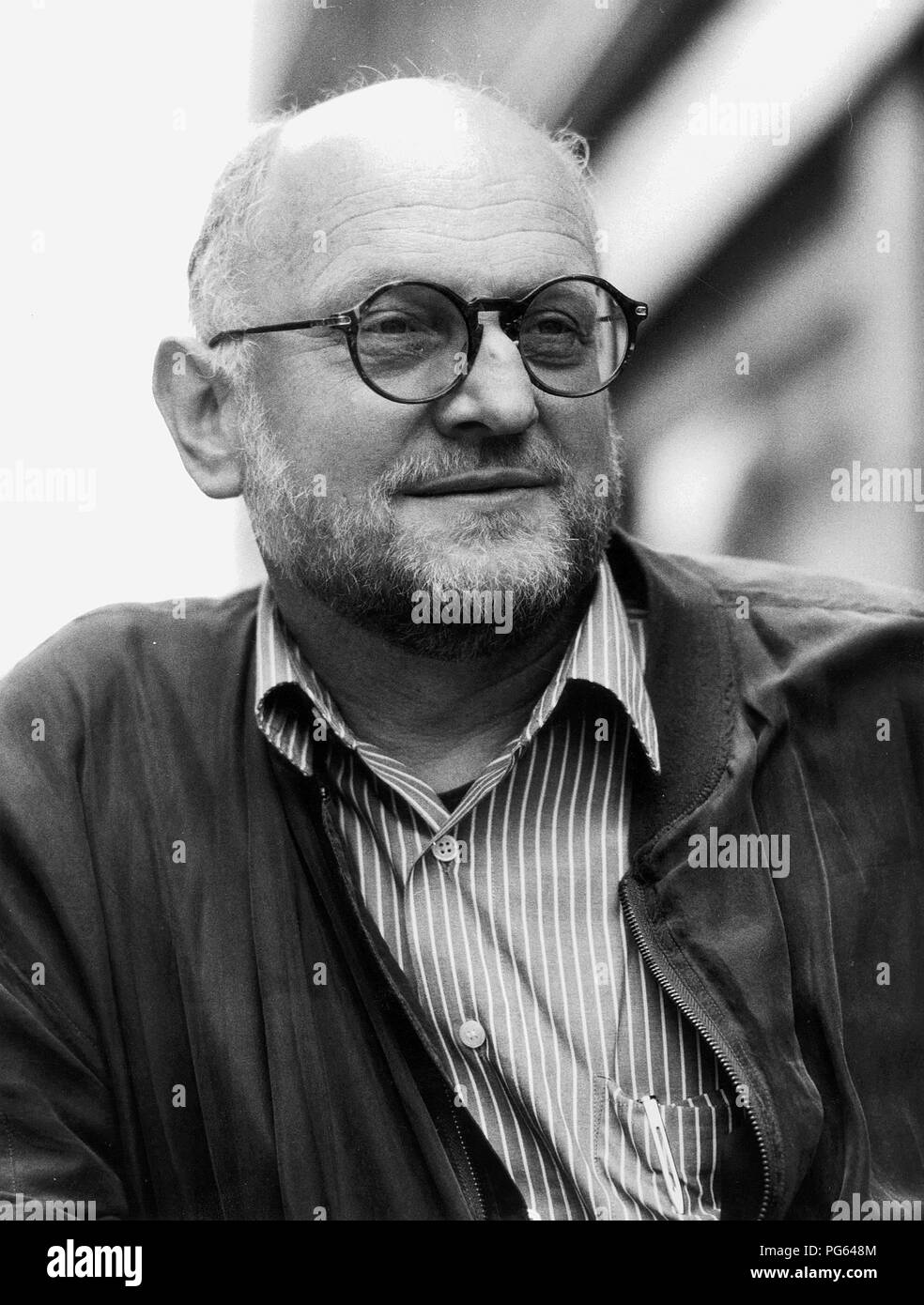 Born 1939 Black and White Stock Photos & Images - Alamy