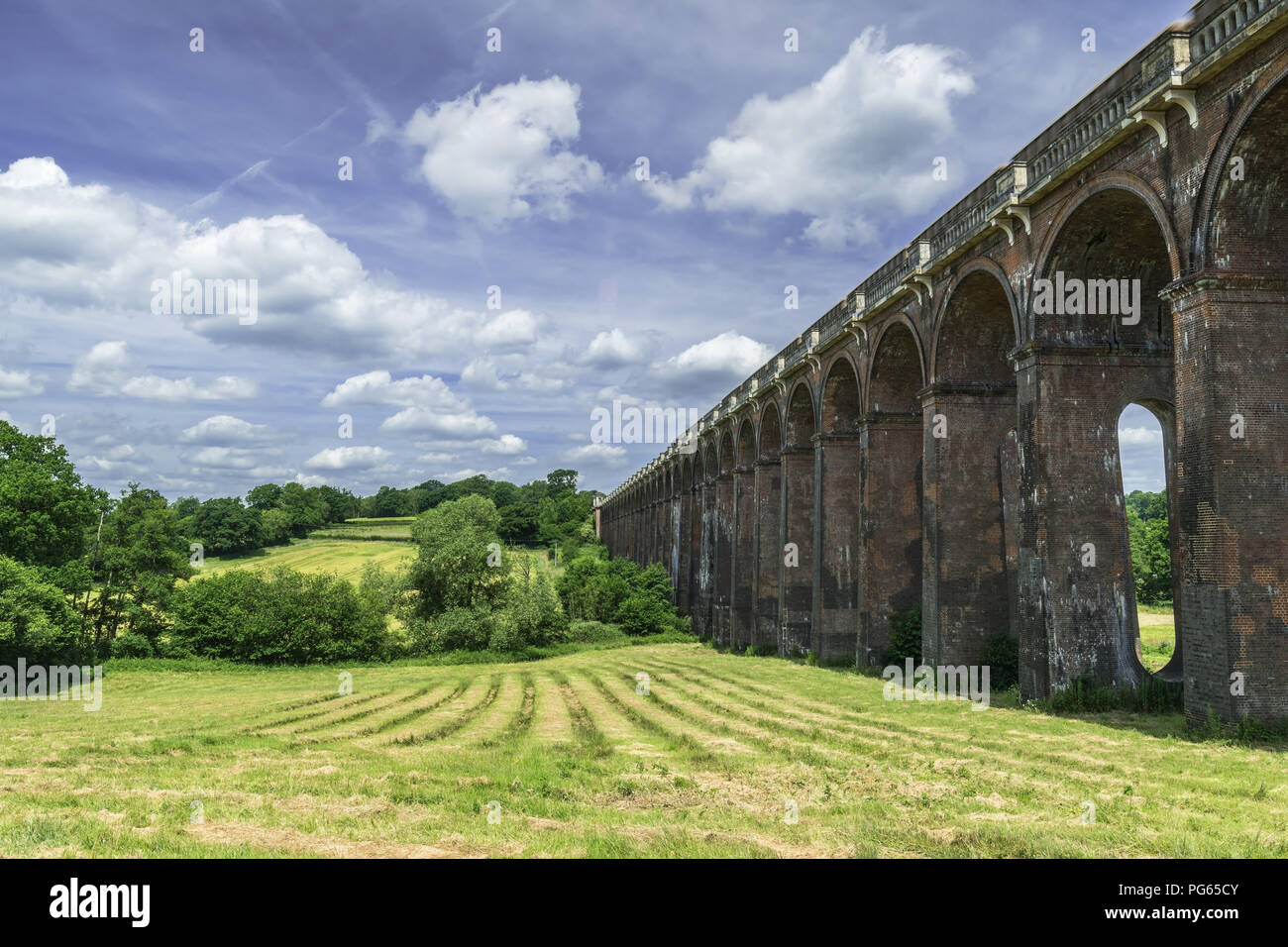 View the Ouse Viaduct bridge in West Sussex Stock Photo - Alamy