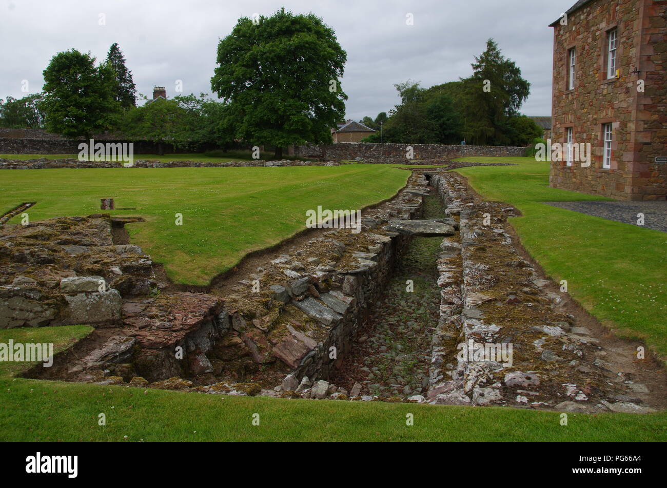 Borders abbey way hi-res stock photography and images - Alamy