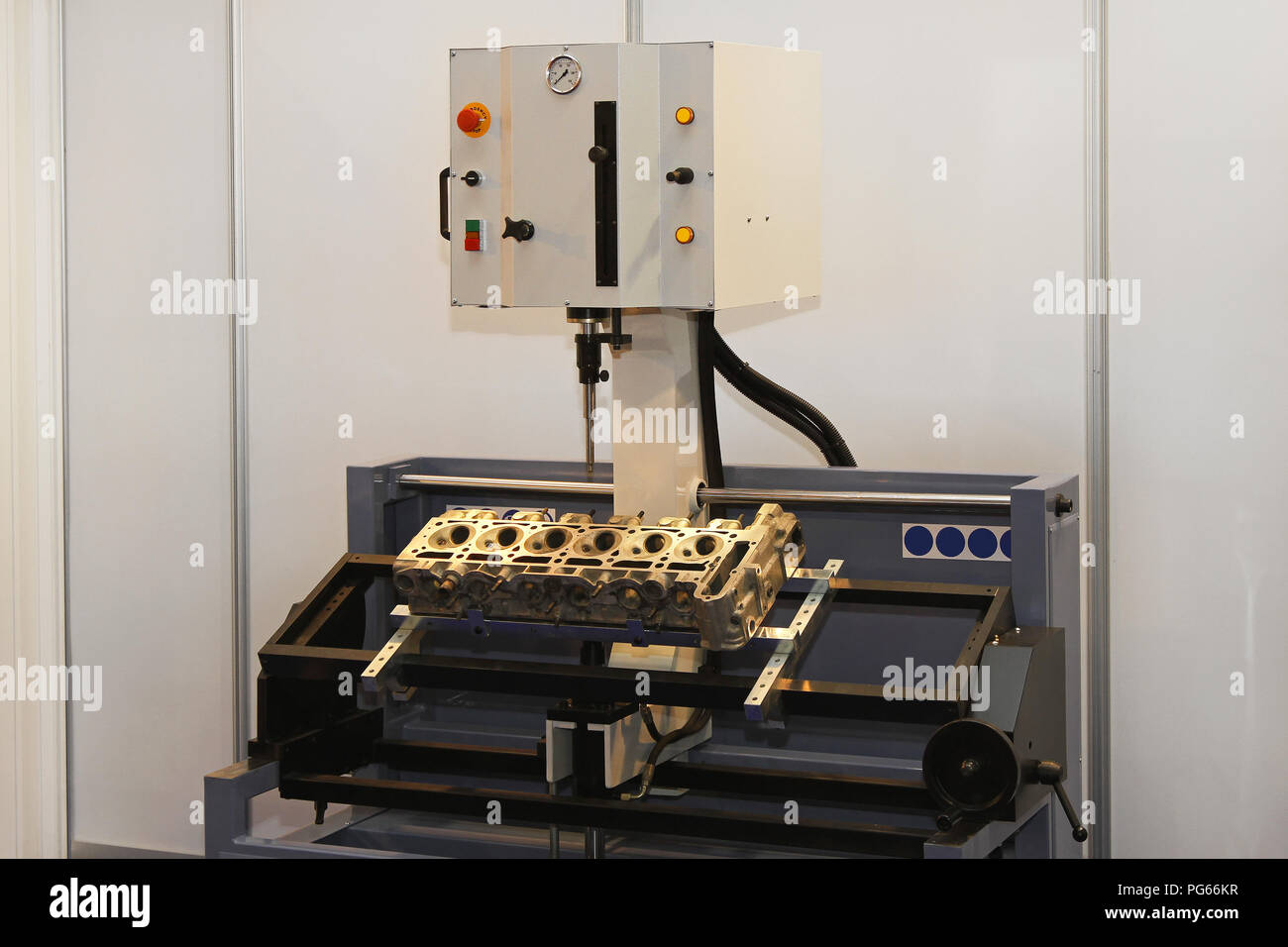 Valve seat machine hi-res stock photography and images - Alamy