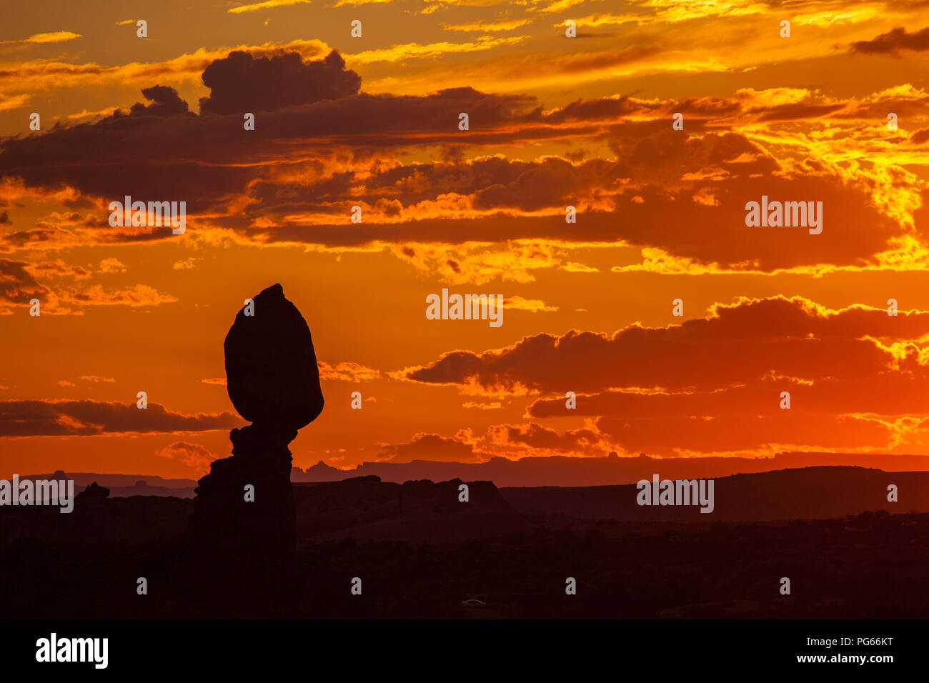 Sunset im Garden of Eden Stock Photo - Alamy