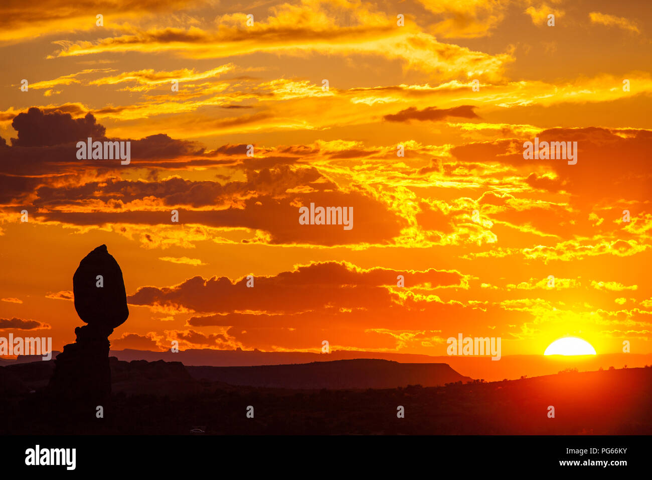 Sunset im Garden of Eden Stock Photo - Alamy