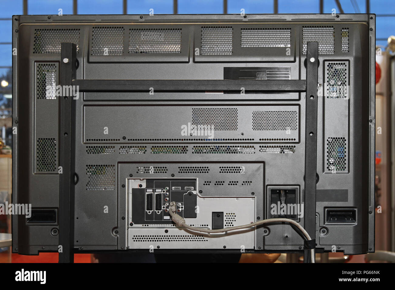 Rear end of LCD television set with mount Stock Photo - Alamy