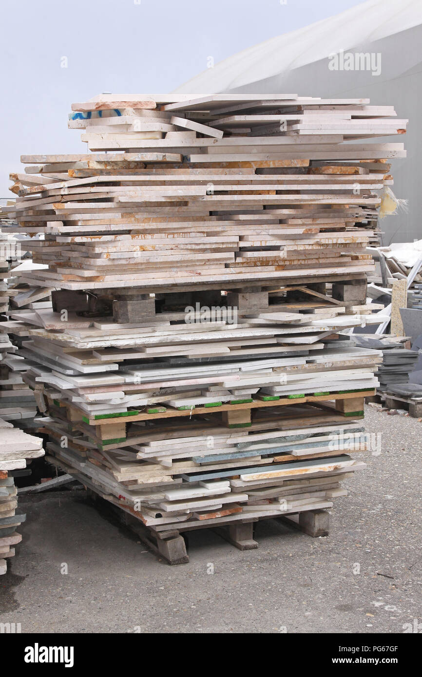 Transportation pallet with marble stone tiles Stock Photo - Alamy