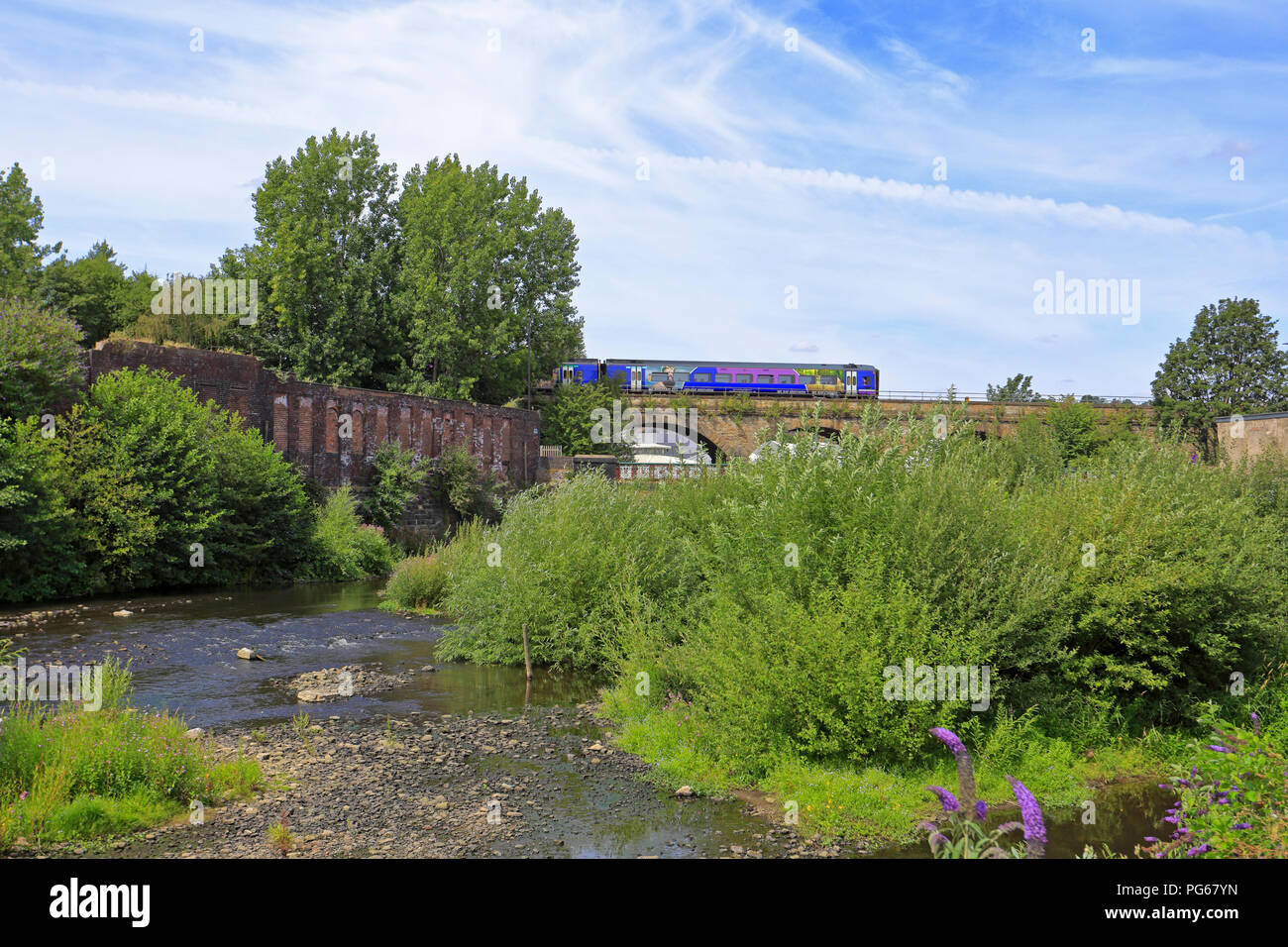 Five weirs walk sheffield hi-res stock photography and images - Alamy