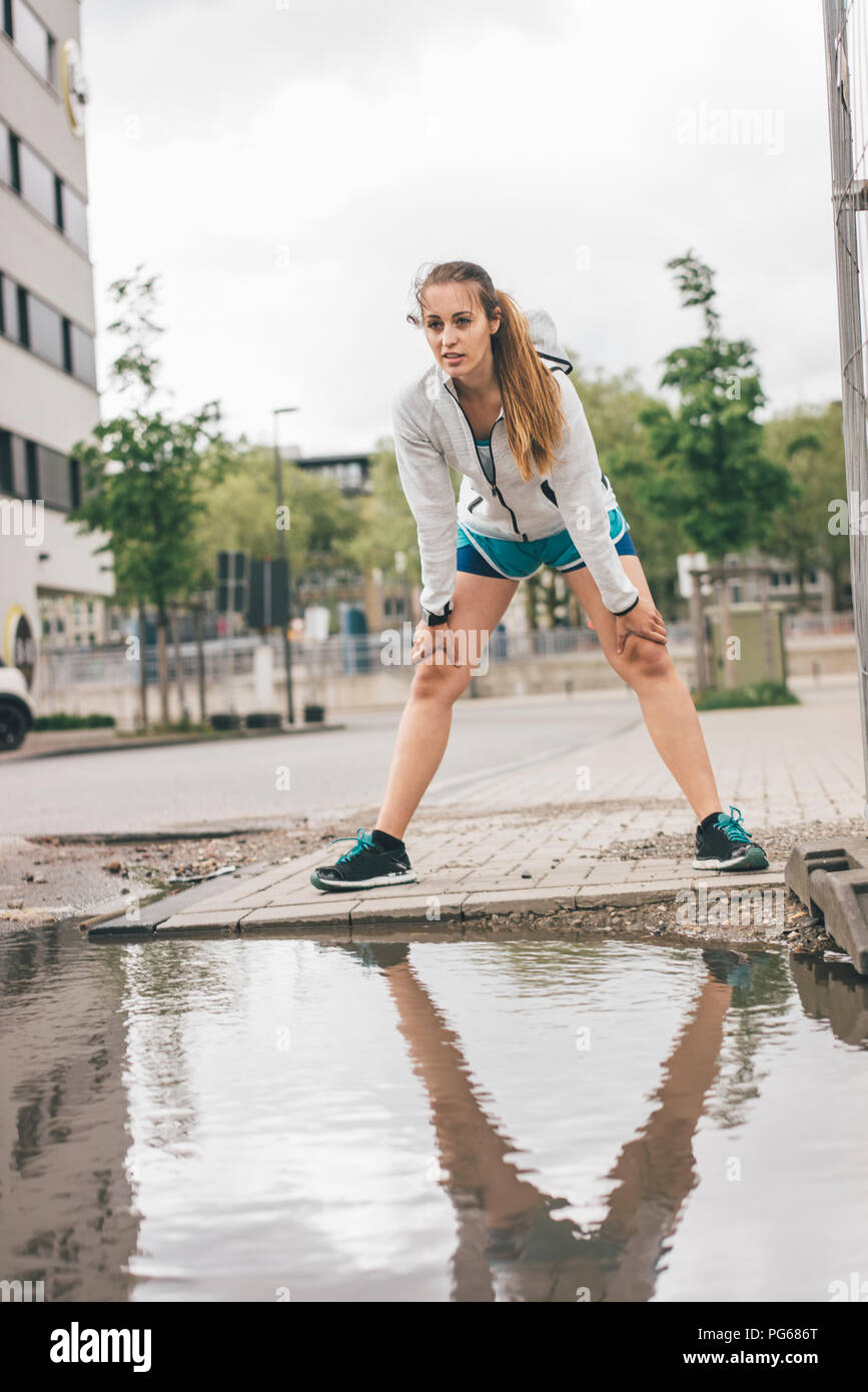 Stand up puddle hi-res stock photography and images - Alamy