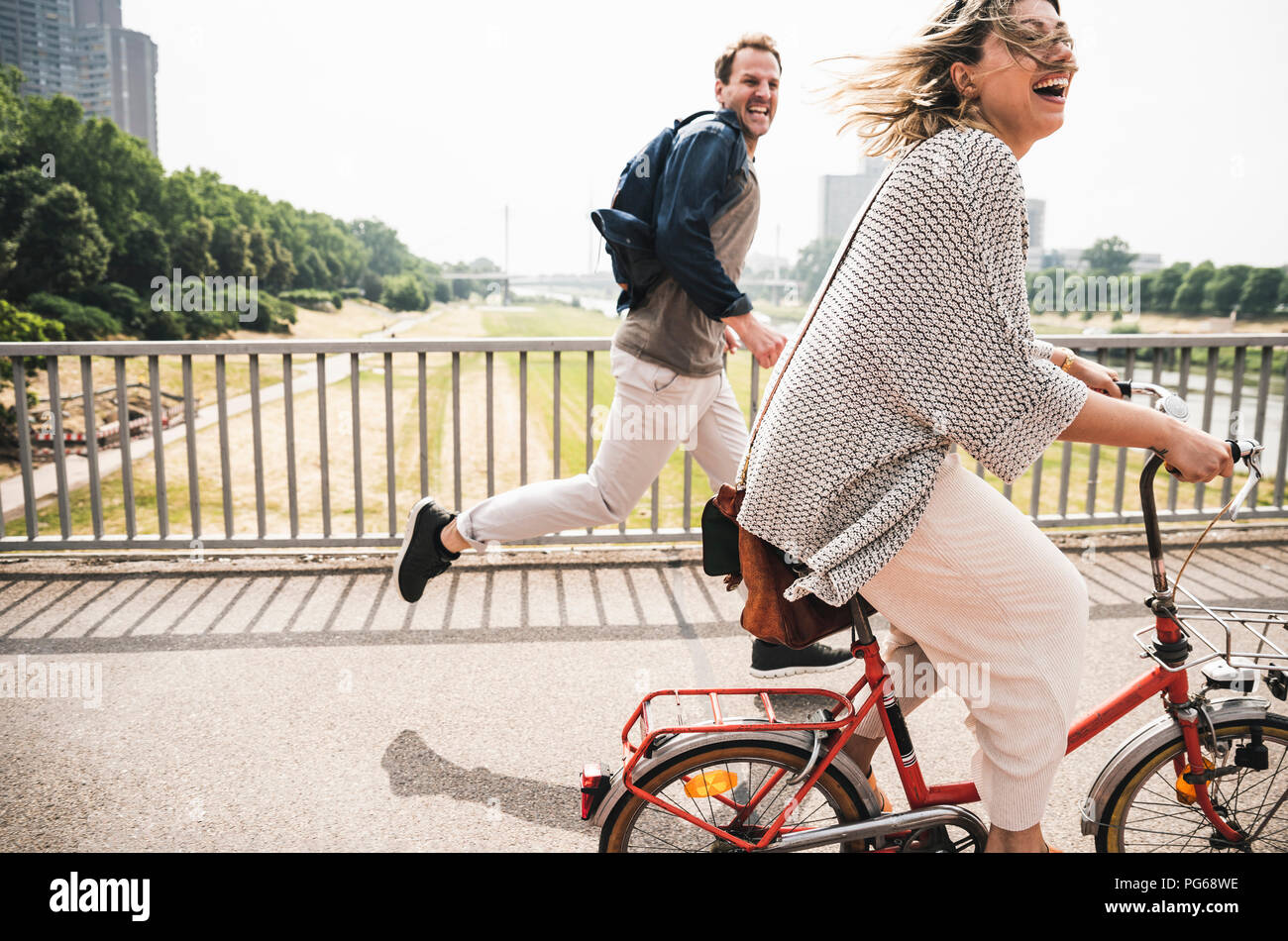 Cycle and foot bridge hi-res stock photography and images - Alamy