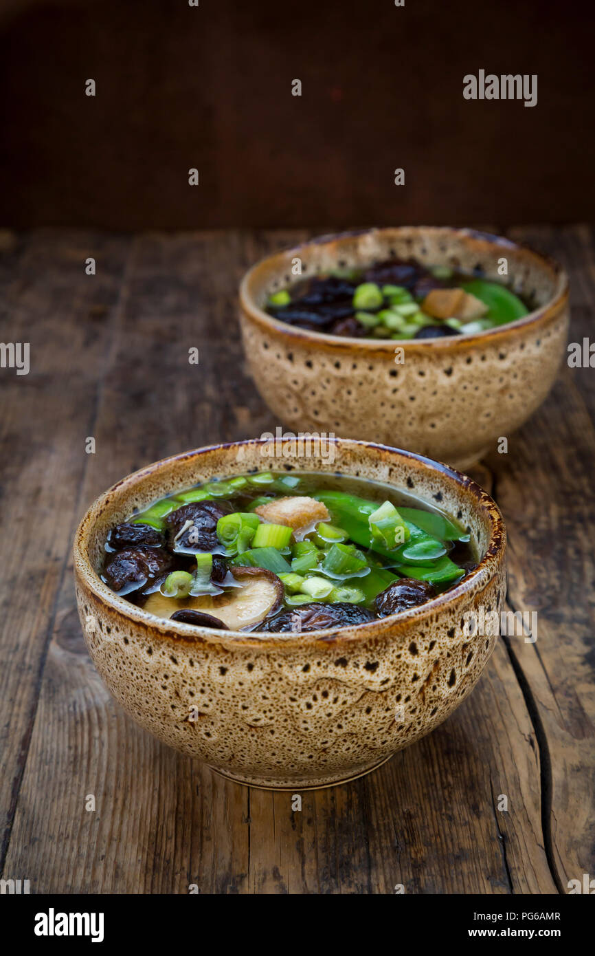 Japanese miso soup sugar peas hi-res stock photography and images - Alamy